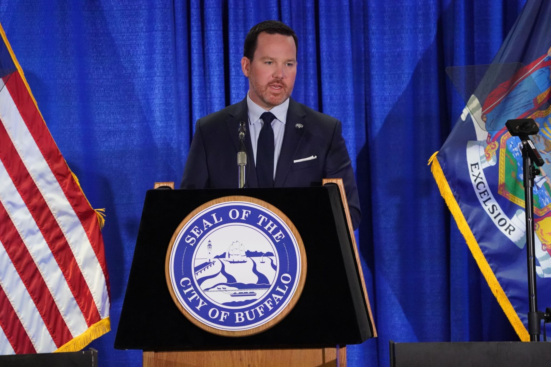 Scanlon, Poloncarz criticize land bank over housing plan