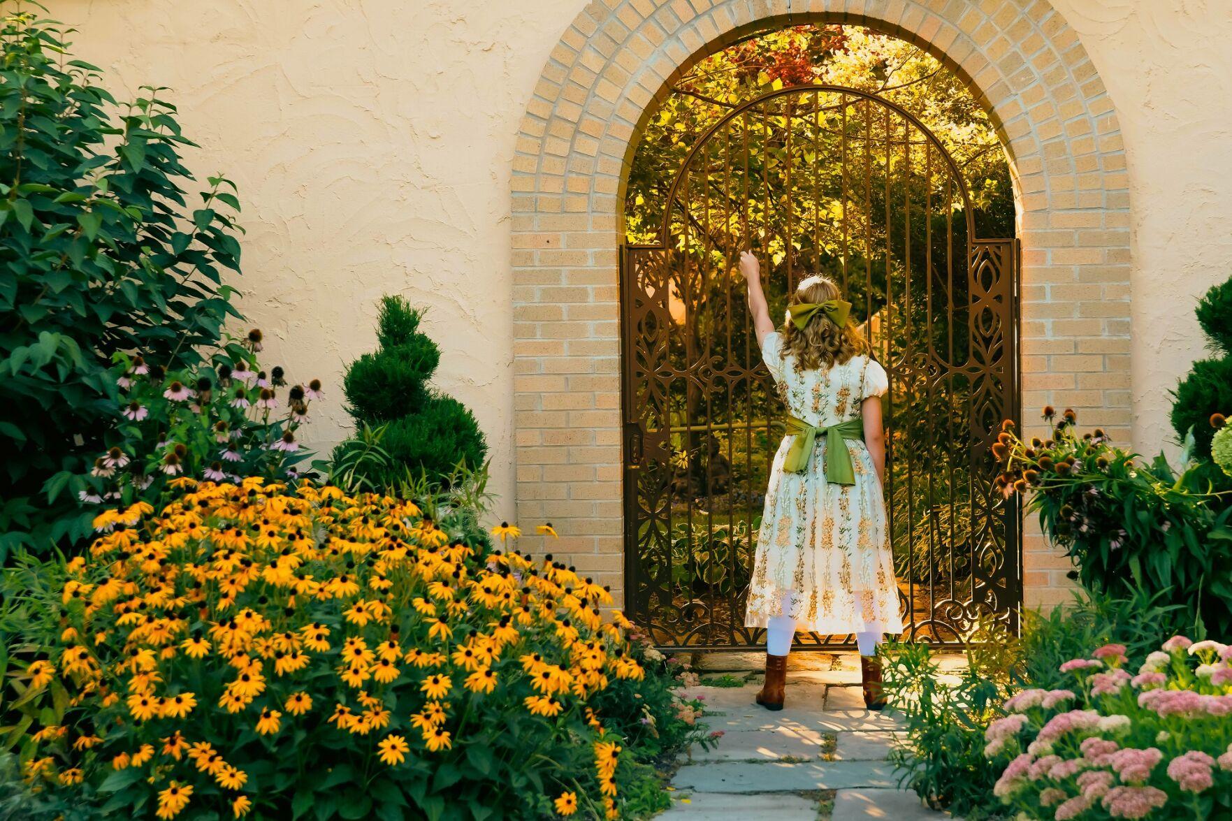 Second Generation's 'Secret Garden: Spring Version' is artfully staged ...