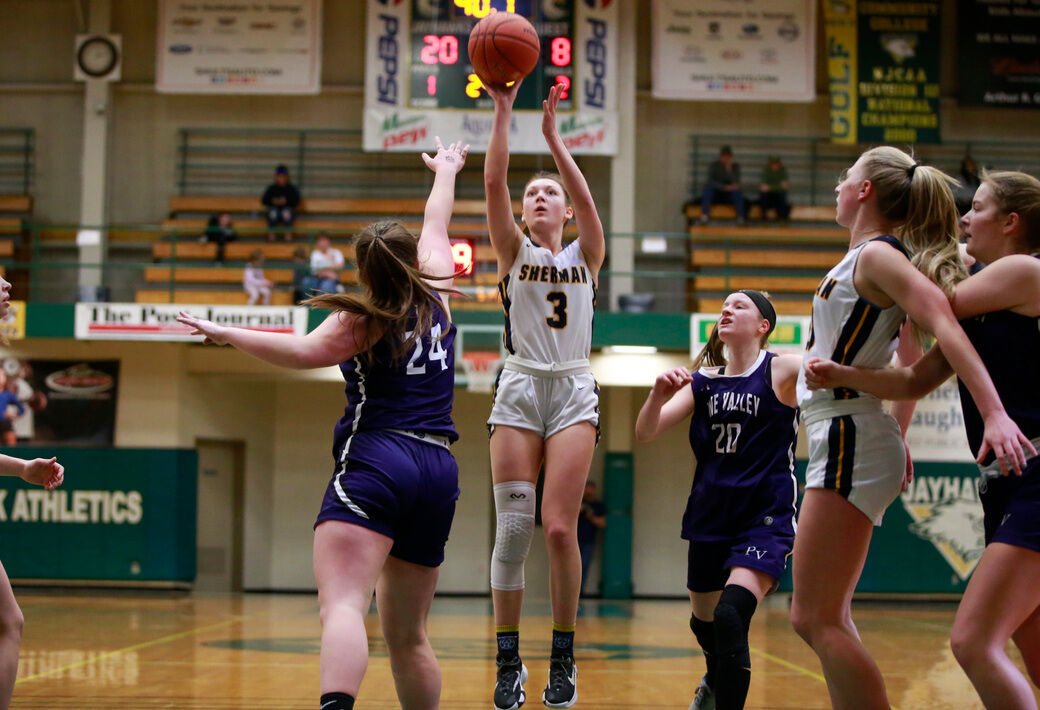 Sherman repeats as Class D sectional champion in girls basketball