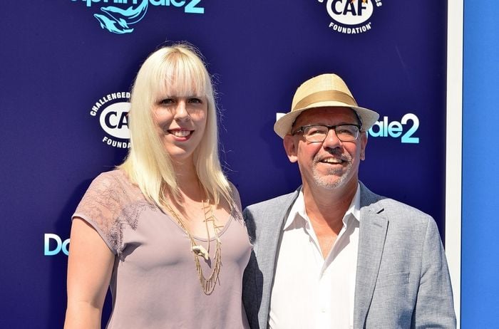 Charles Martin Smith back behind the camera for ‘Dolphin Tale 2’