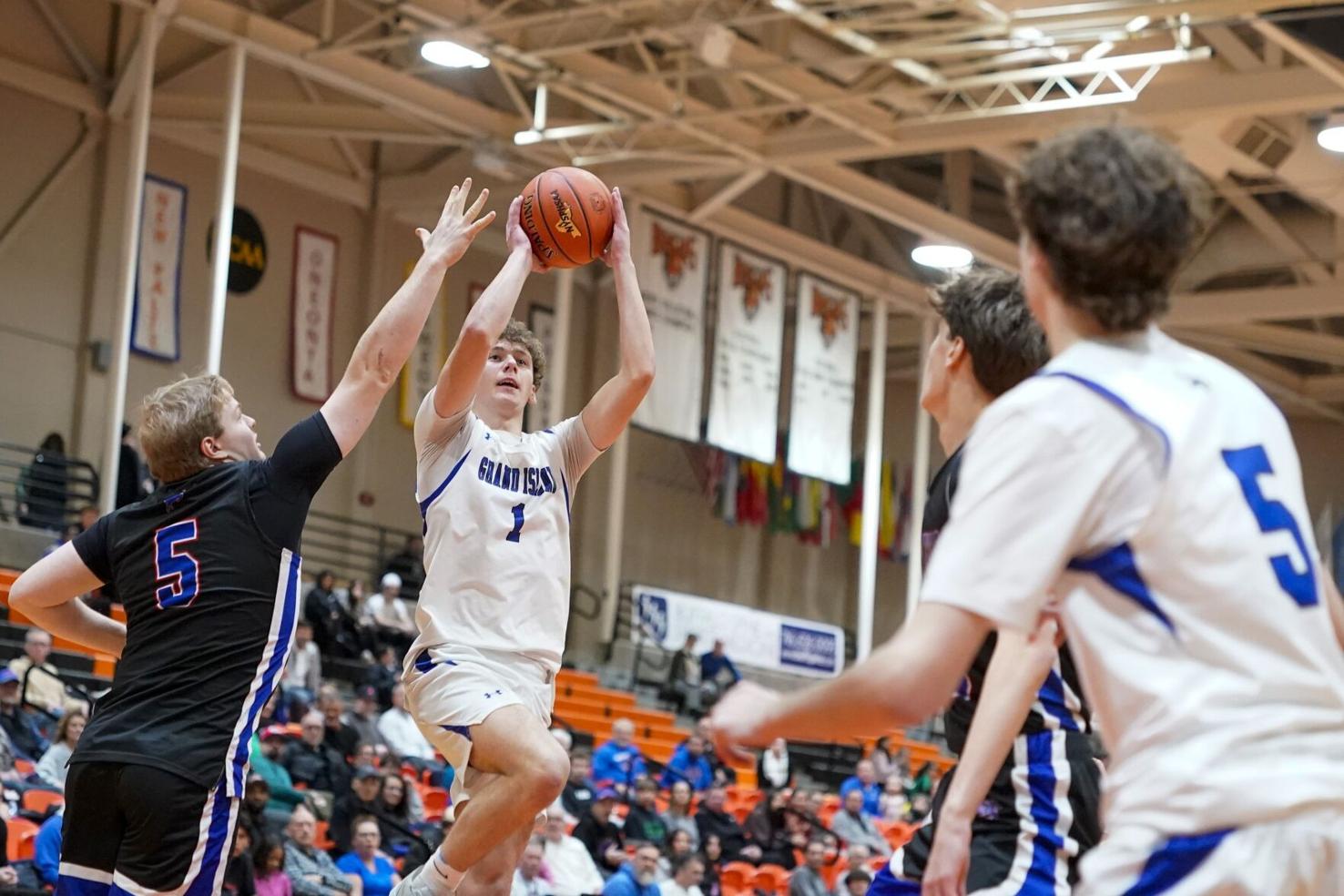 Section VI basketball Class A1 semifinals roundup
