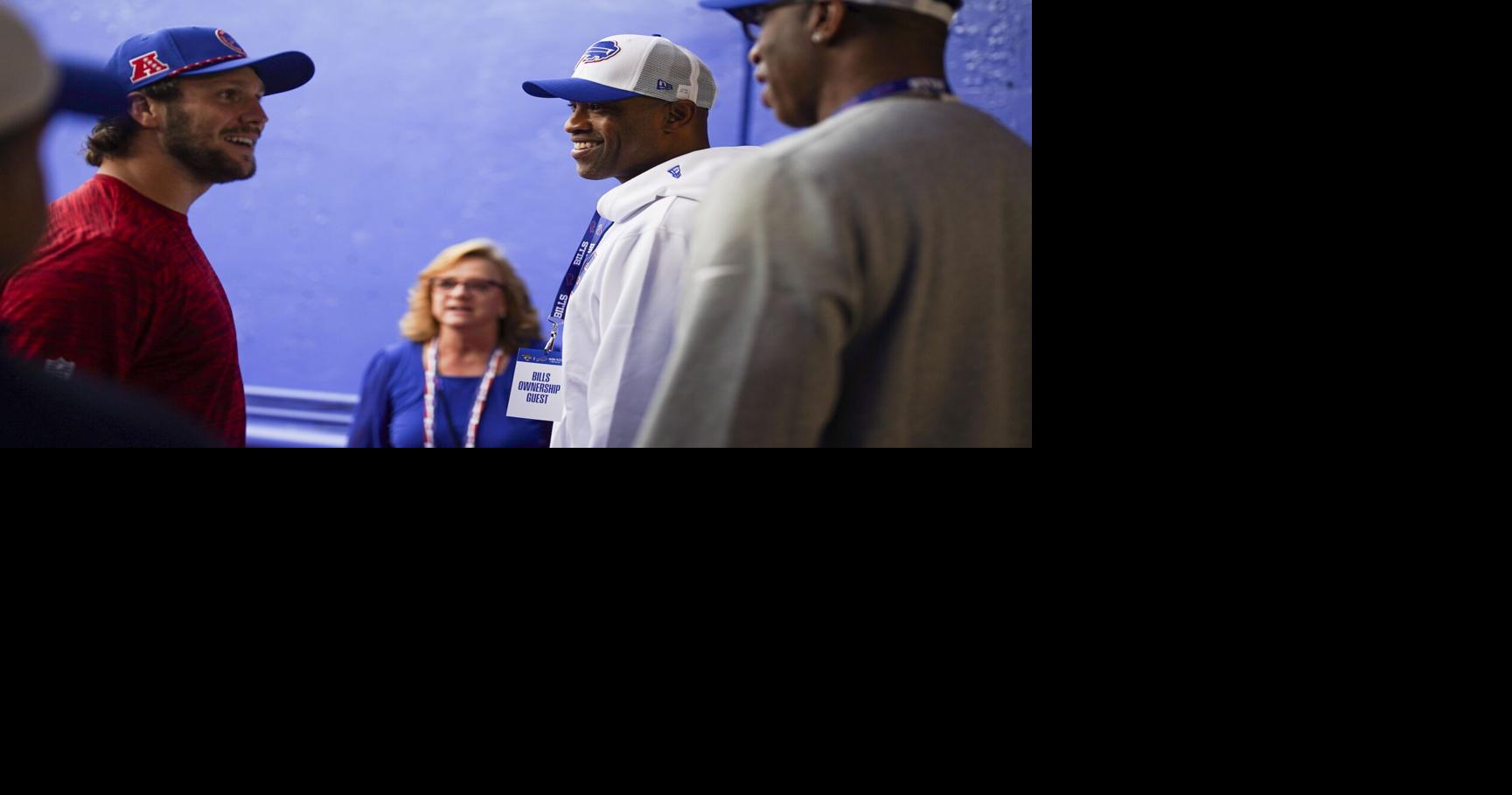 Former pro athletes in talks about Bills' minority stake
