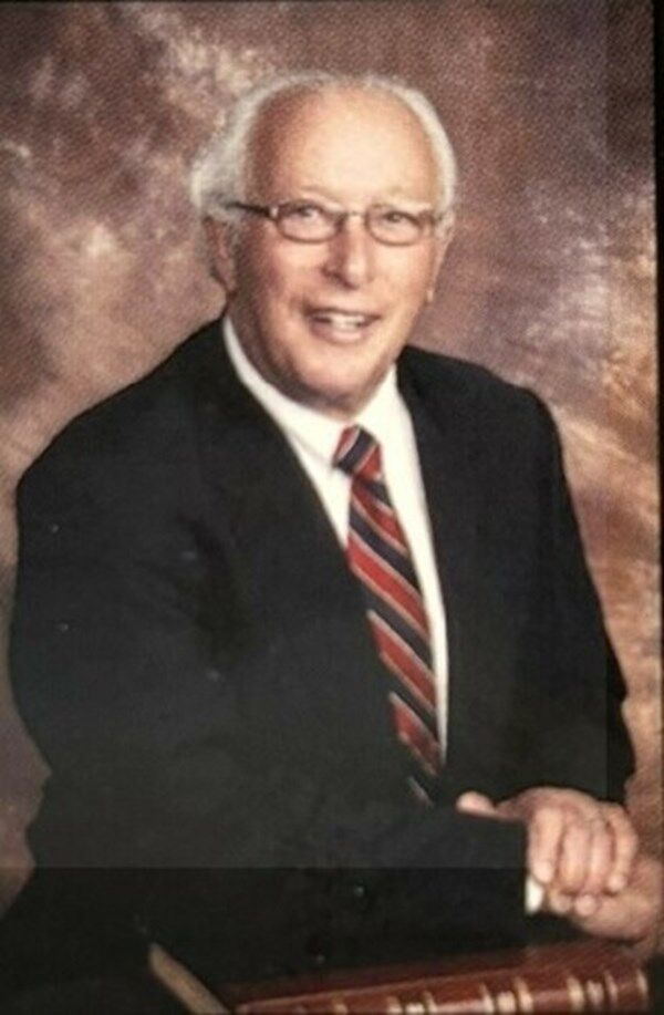Bernard 'Bernie' Freedman, equally renowned as a lawyer and a runner