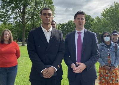 Witness in Falls gun case is cop who made 'illegal' arrest