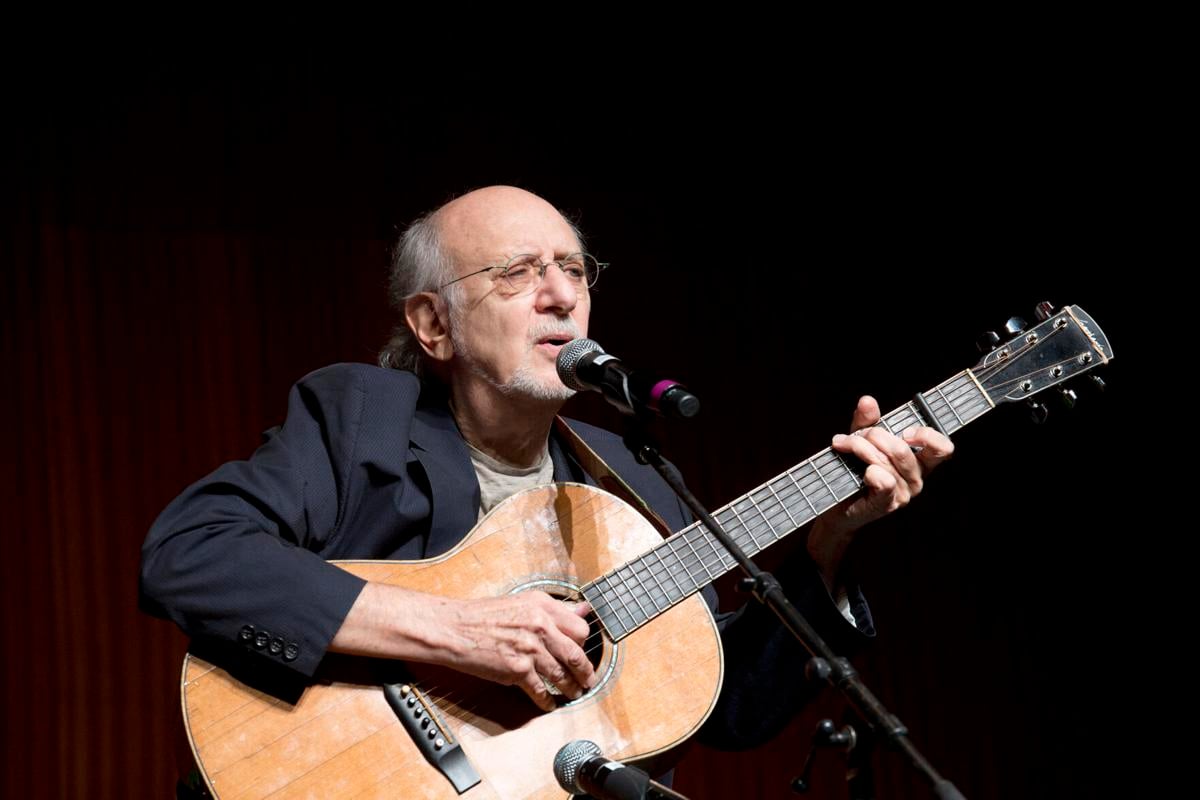 Peter Yarrow of Peter, Paul and Mary dies at 86