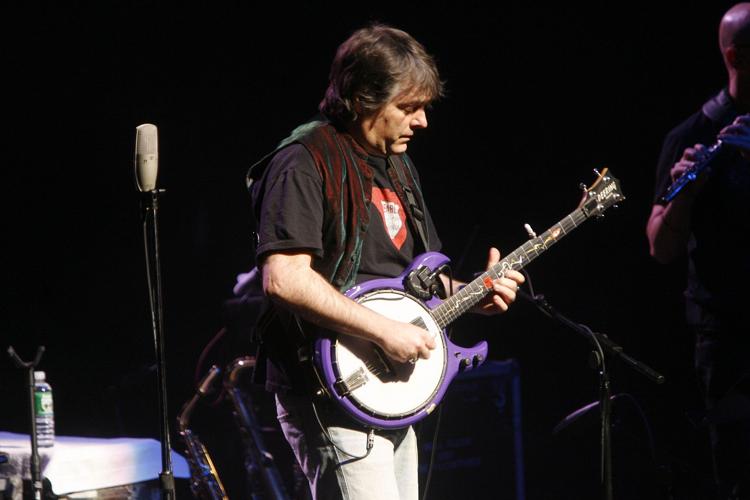 This week in live music: Billy, Jessie & Bobby’s ‘MOB Christmas,’ Bela ...