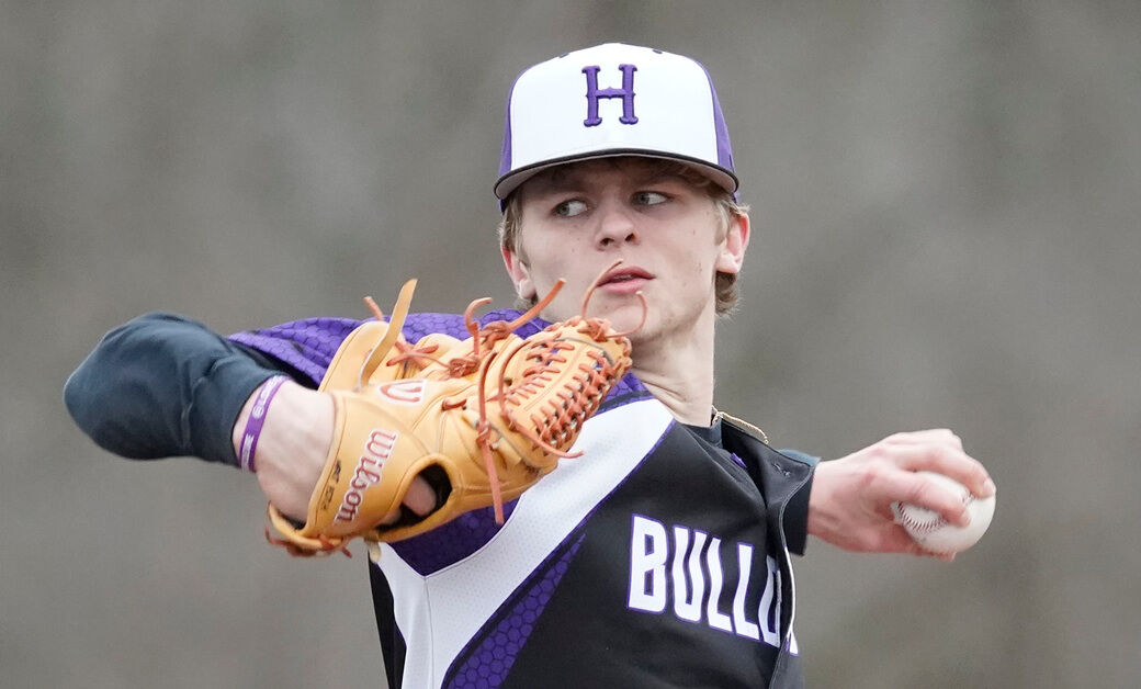 Hamburg's Evan Chaffee ignoring the noise, enjoying dream of being a ...