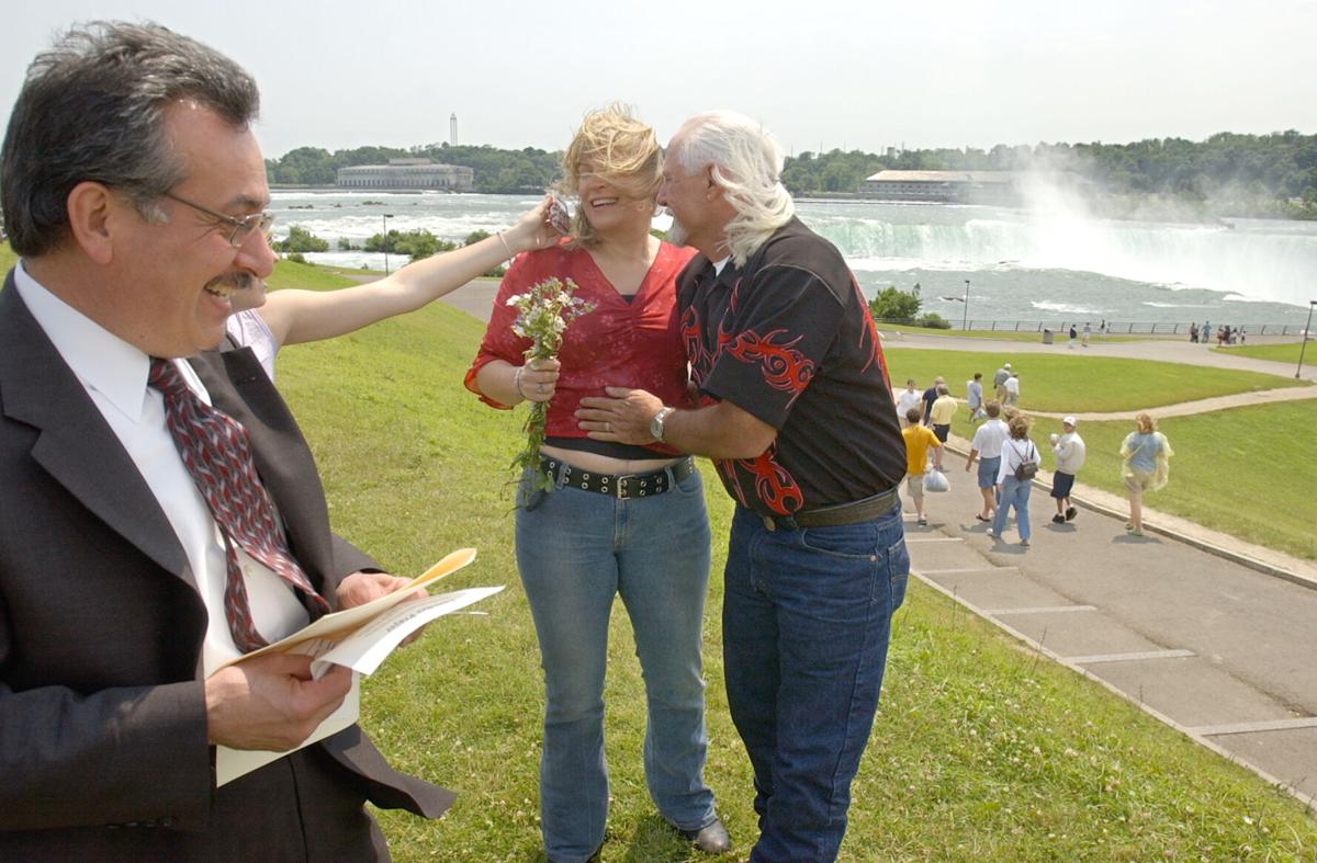 Vince Anello dies; Ex-Niagara Falls mayor remained popular, even after ...