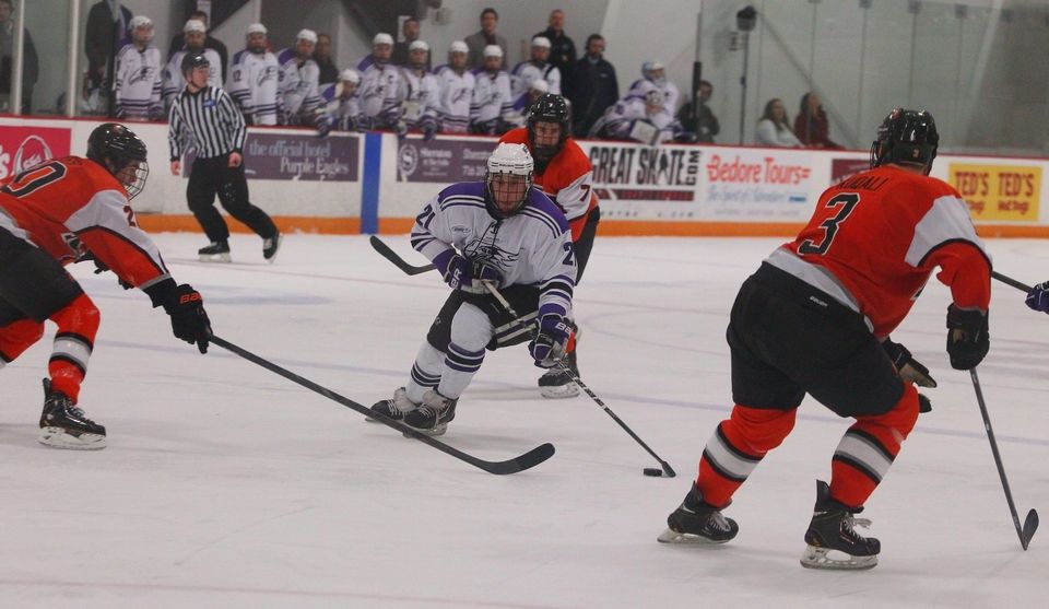 Muto, Sarcona sign professional deals