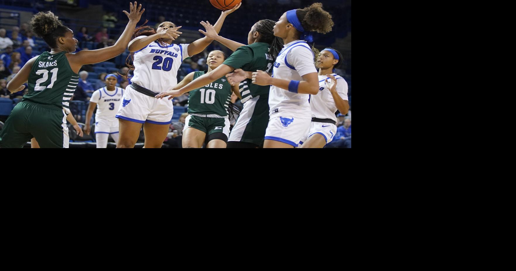 UB's Re'Shawna Stone, St. Bonaventure's Daryl Banks III and Yann Farell ...
