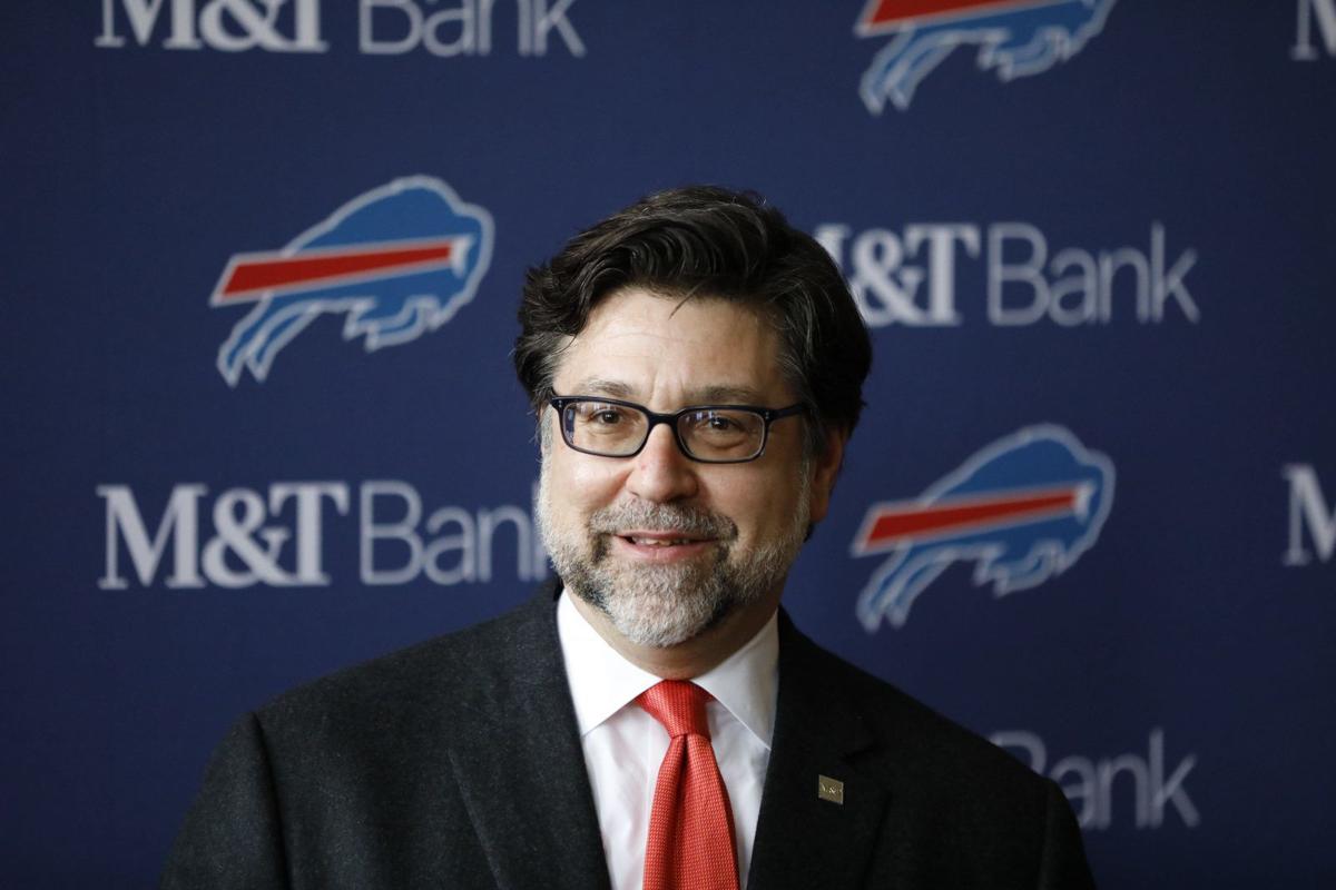 Peter Eliopoulos retiring as M&T Bank's chief marketing officer