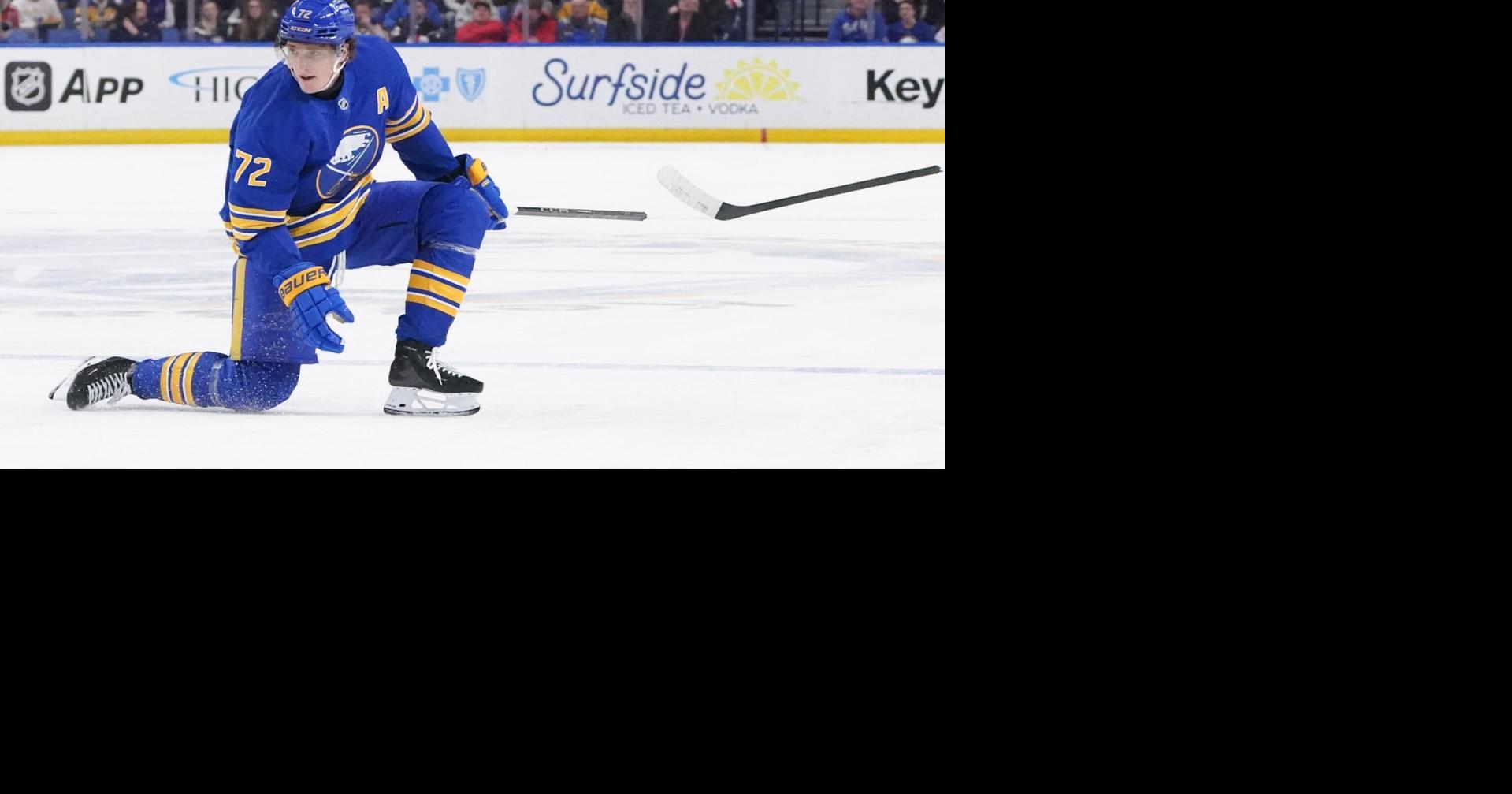 Photos: Panthers beat Sabres, 4-3
