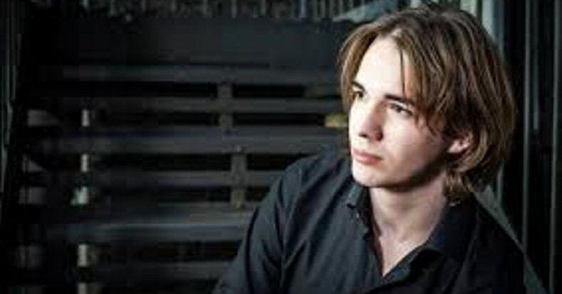 Up-and-coming Hungarian pianist Daniel Lebhardt presents free recital