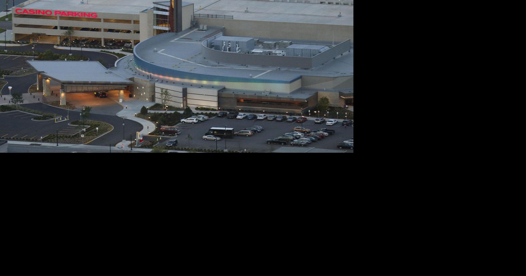 Trio, including blackjack dealer, accused of cheating at Buffalo casino