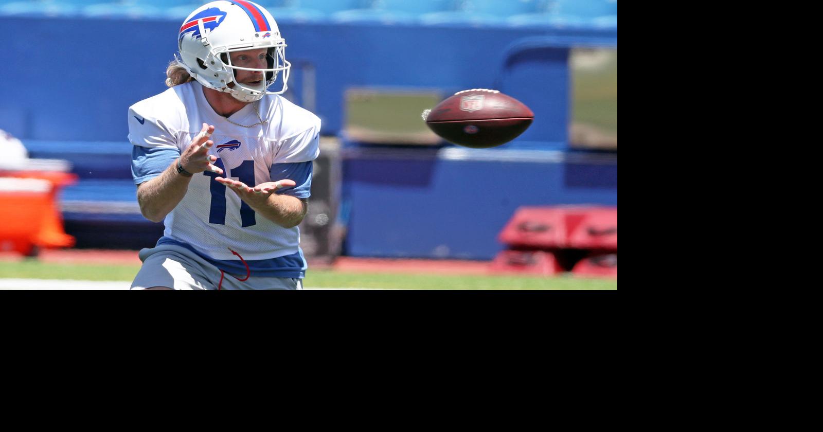 Bills receiver Cole Beasley says he has no regrets for comments on vaccine