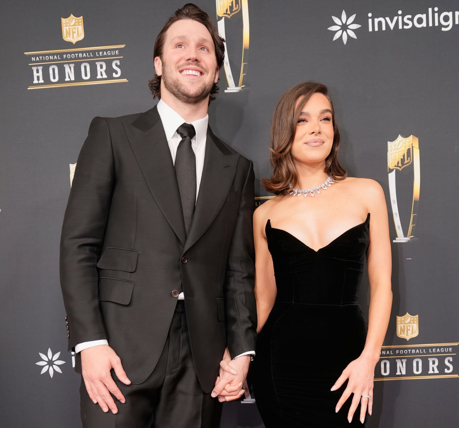 Bills quarterback Josh Allen marries Hailee Steinfeld