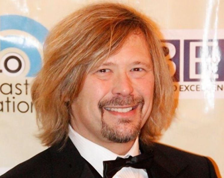 Siblings sue radio host Tom Bauerle over mother's assets