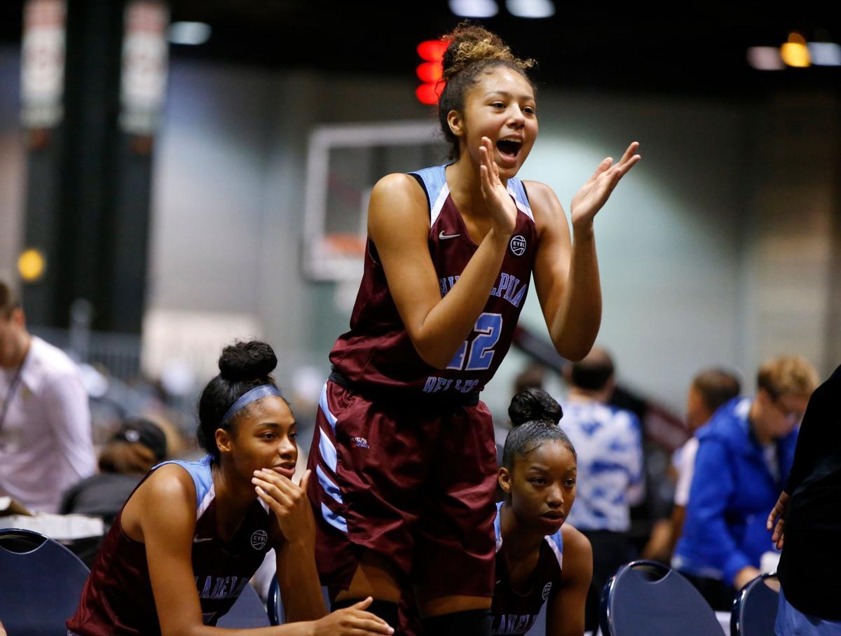 Philadelphia Belles' Amari DeBerry at Nike Elite Youth Basketball tourney