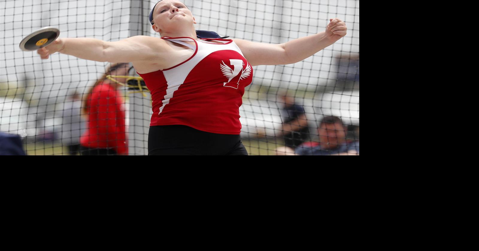 Iroquois' Rachel Donner throws retirement party for coach Scott Rollo ...