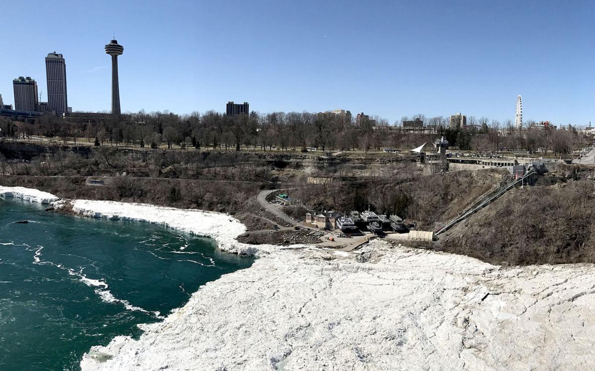 What's that metal thing on the ice below Niagara Falls? | Local News ...
