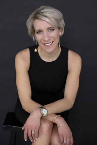 Nicholle Overkamp receives award