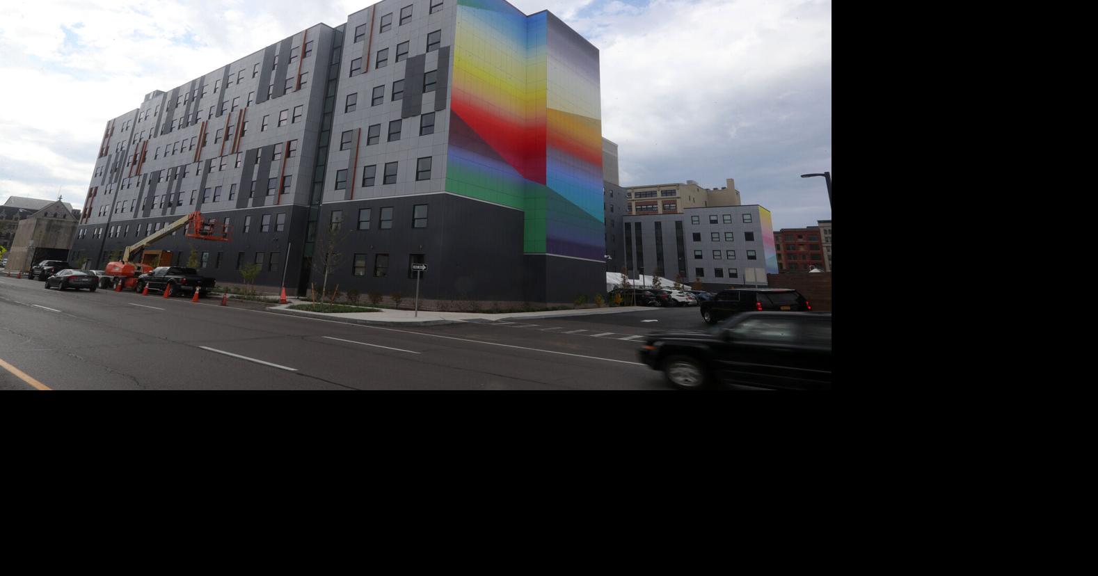 Buffalo affordable housing building: two sides at odds