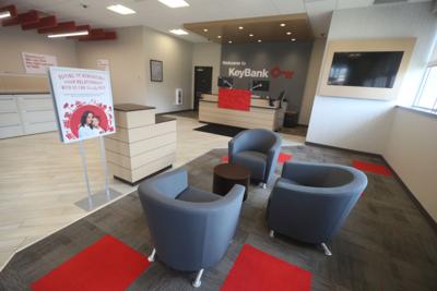KeyBank donates $181,000 to celebrate branch's grand opening