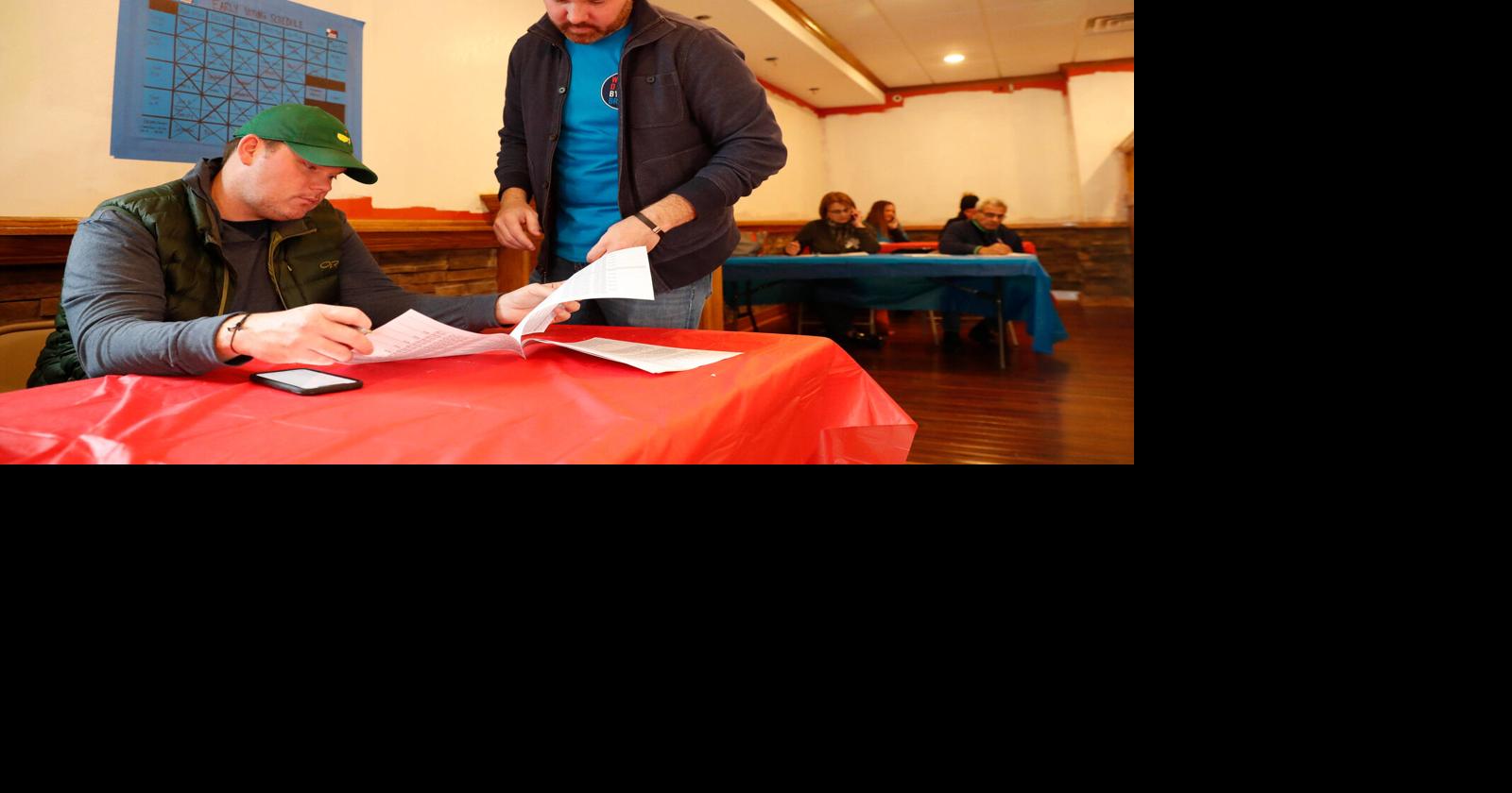 Analysis: And in this corner, Chris Scanlon