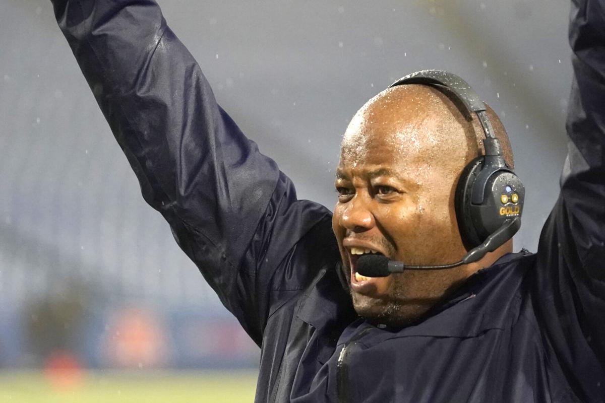 Bennett football travels to Rochester Sunday to ready for regional game