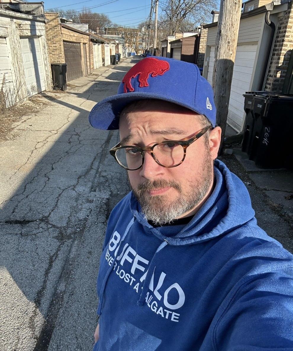 Buffalo's Pat Whalen passes the Chicago test as a photographer on 'The ...