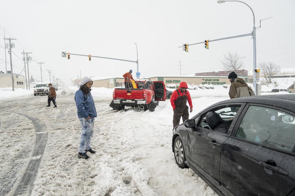 How people in Buffalo area weathered a ferocious snowstorm