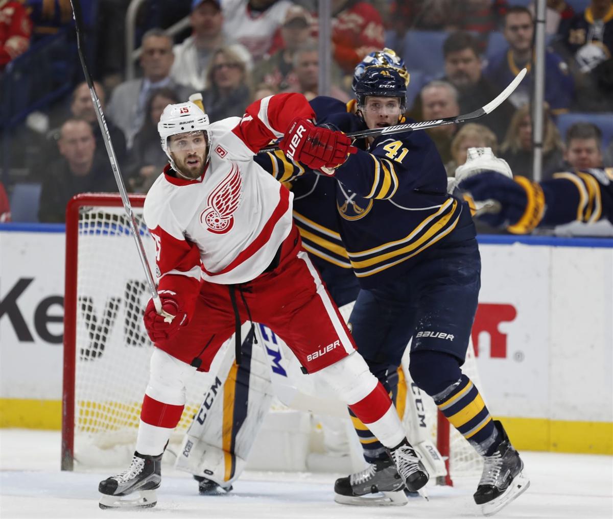 Riley Sheahan joining Sabres on professional tryout for training camp