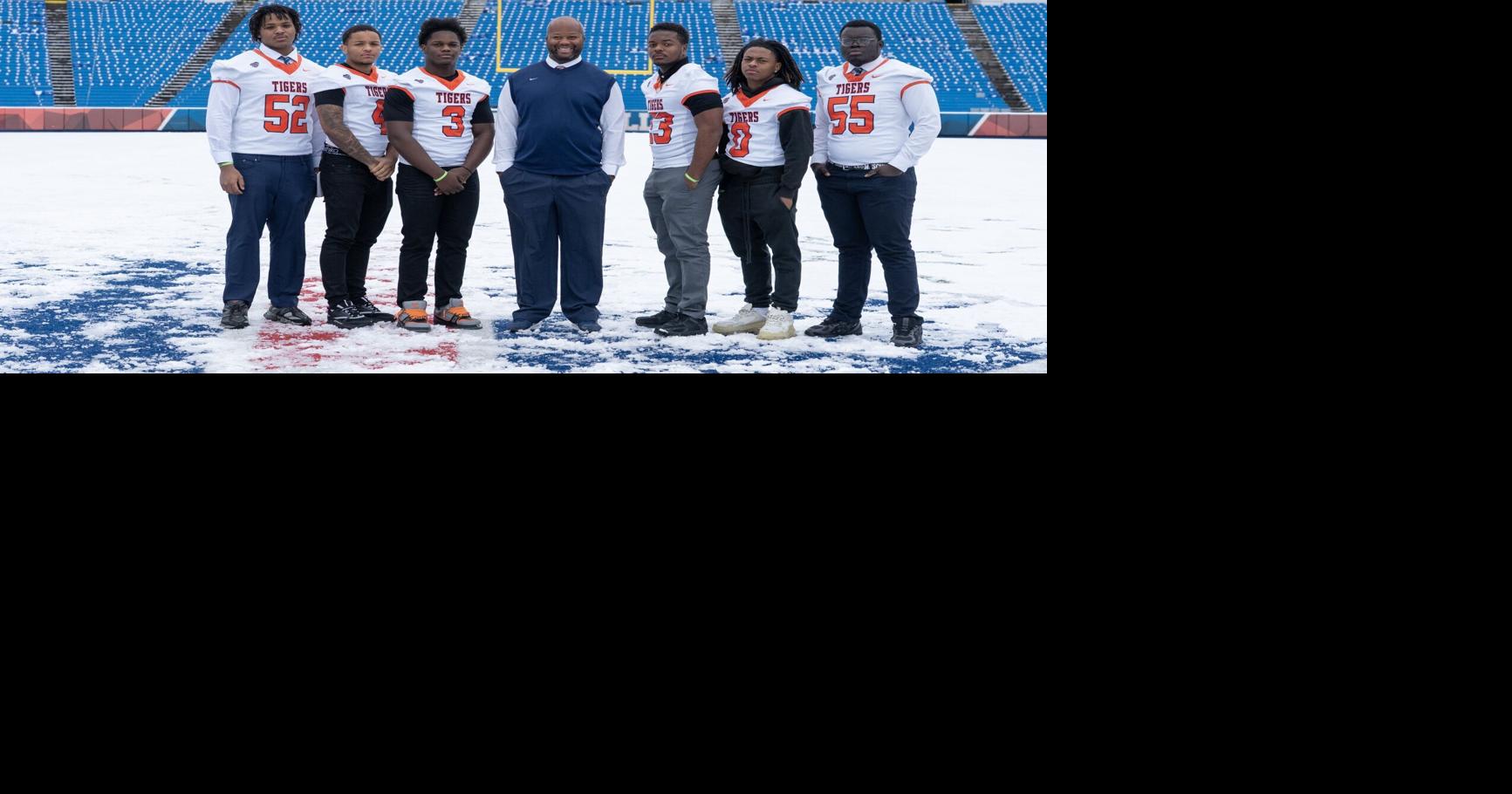 Section VI football media recap; preview of finals