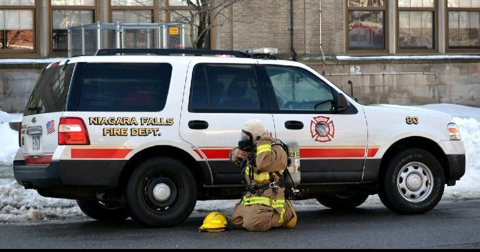 Five people displaced after Niagara Falls fire