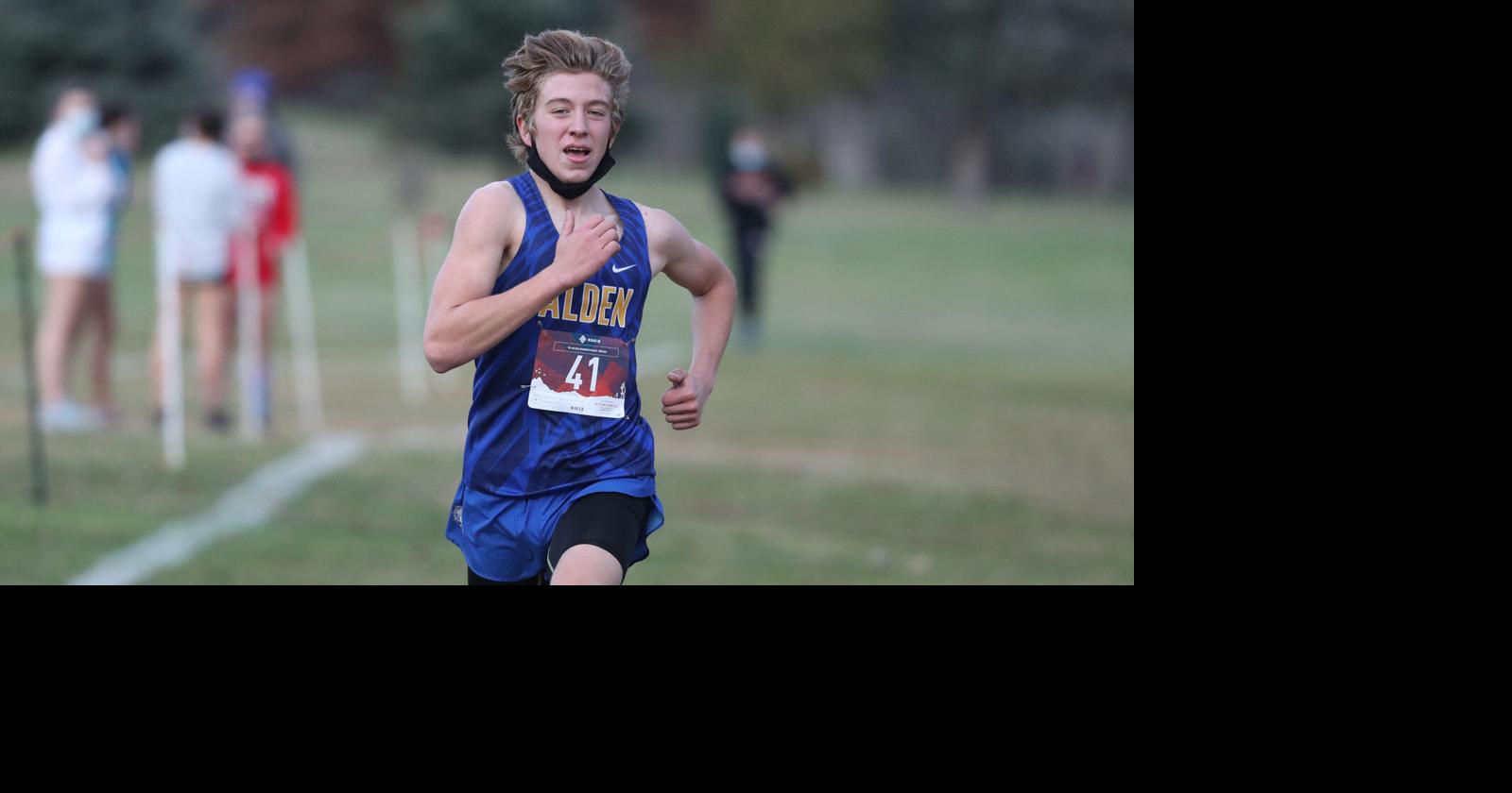 Alden's Kyle Urban wins ECIC cross-country; NFL titles split