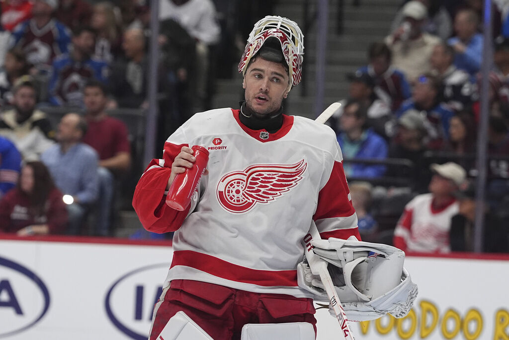 Sabres sign veteran G Alex Lyon in free agency