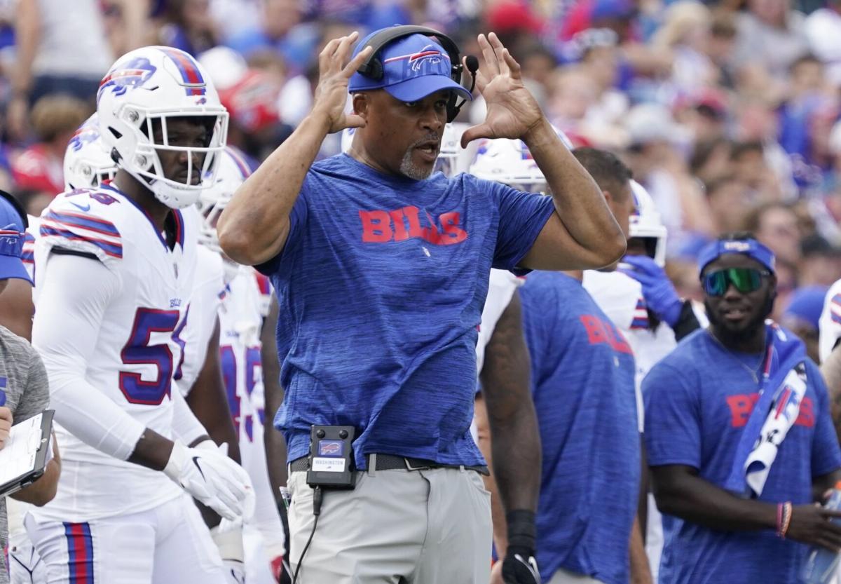Bills' Eric Washington to be Bears' defensive coordinator