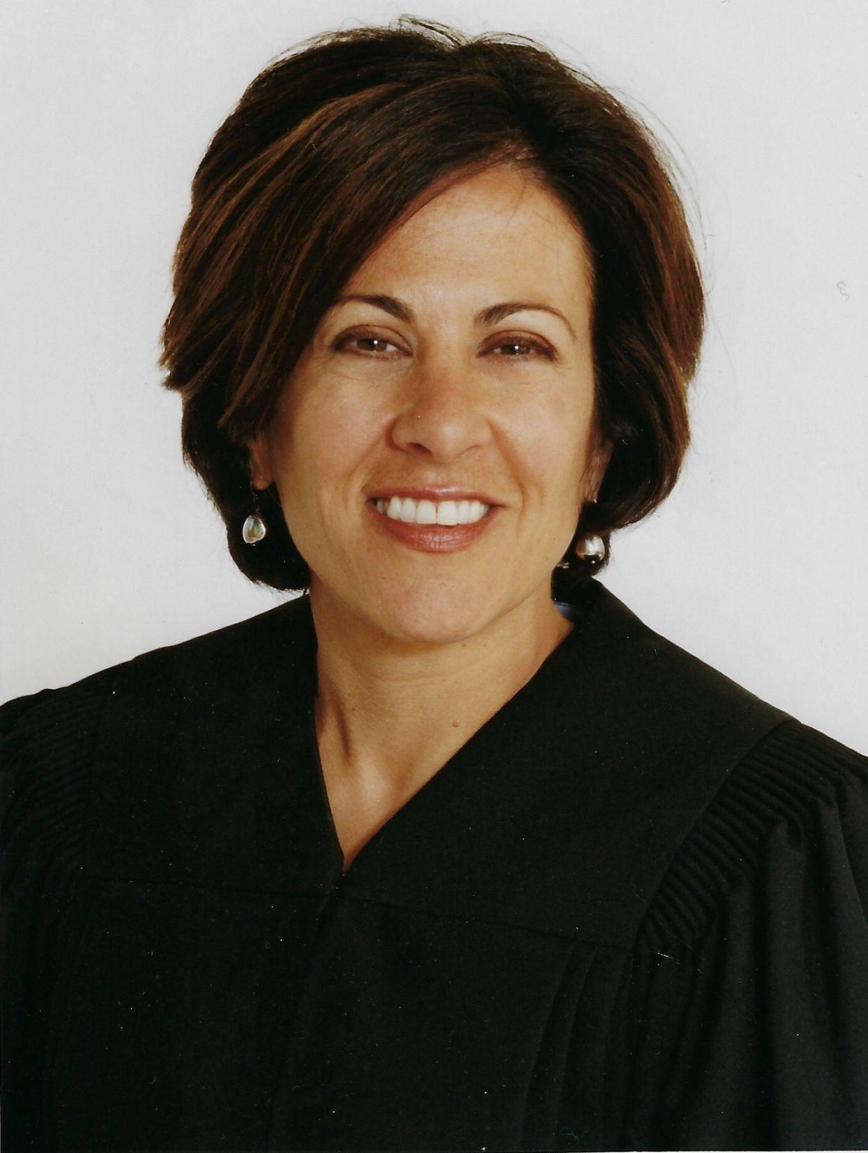 Judge refuses to accept guilty plea in murder because of defendant's ...