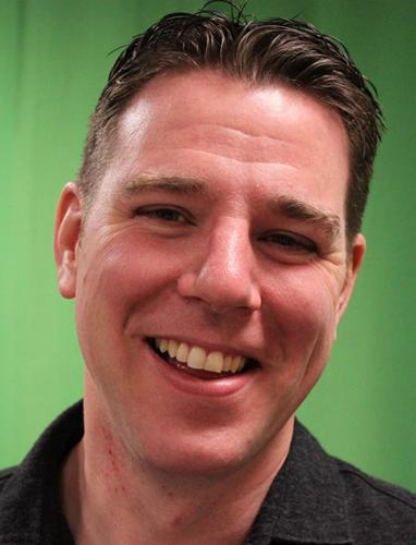 Mixed Media: WGR’s Bauch gains a following behind the scenes