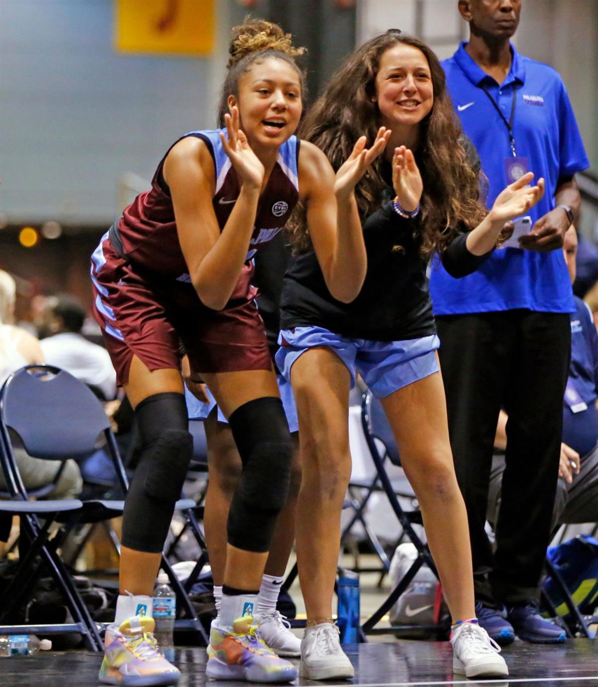 Philadelphia Belles' Amari DeBerry at Nike Elite Youth Basketball tourney