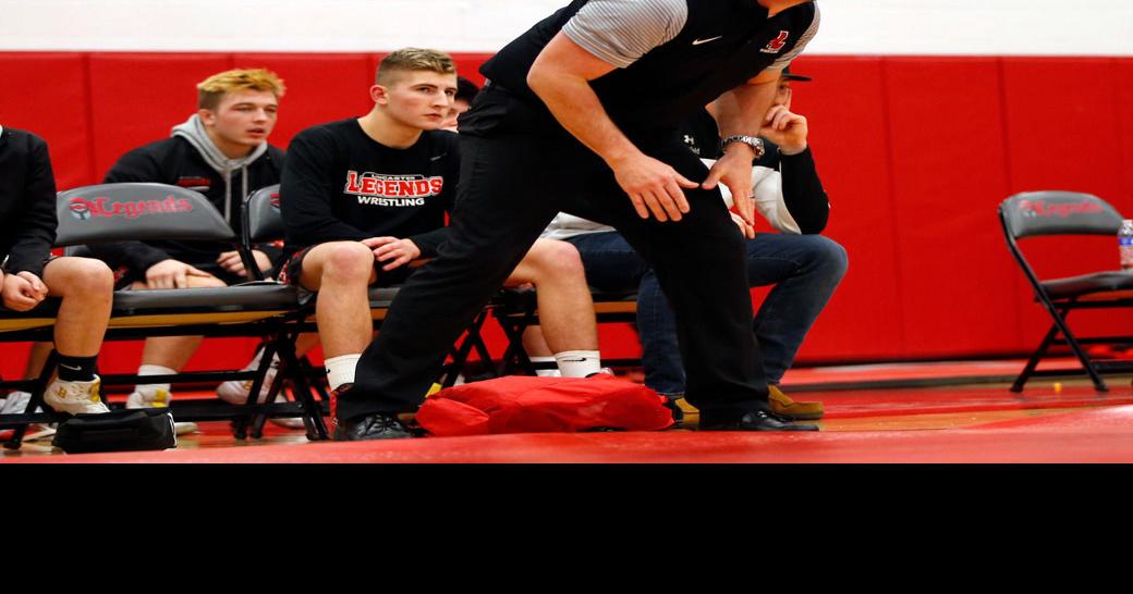 Former Lancaster wrestling coach Ron Lorenz to return as St. Francis assistant