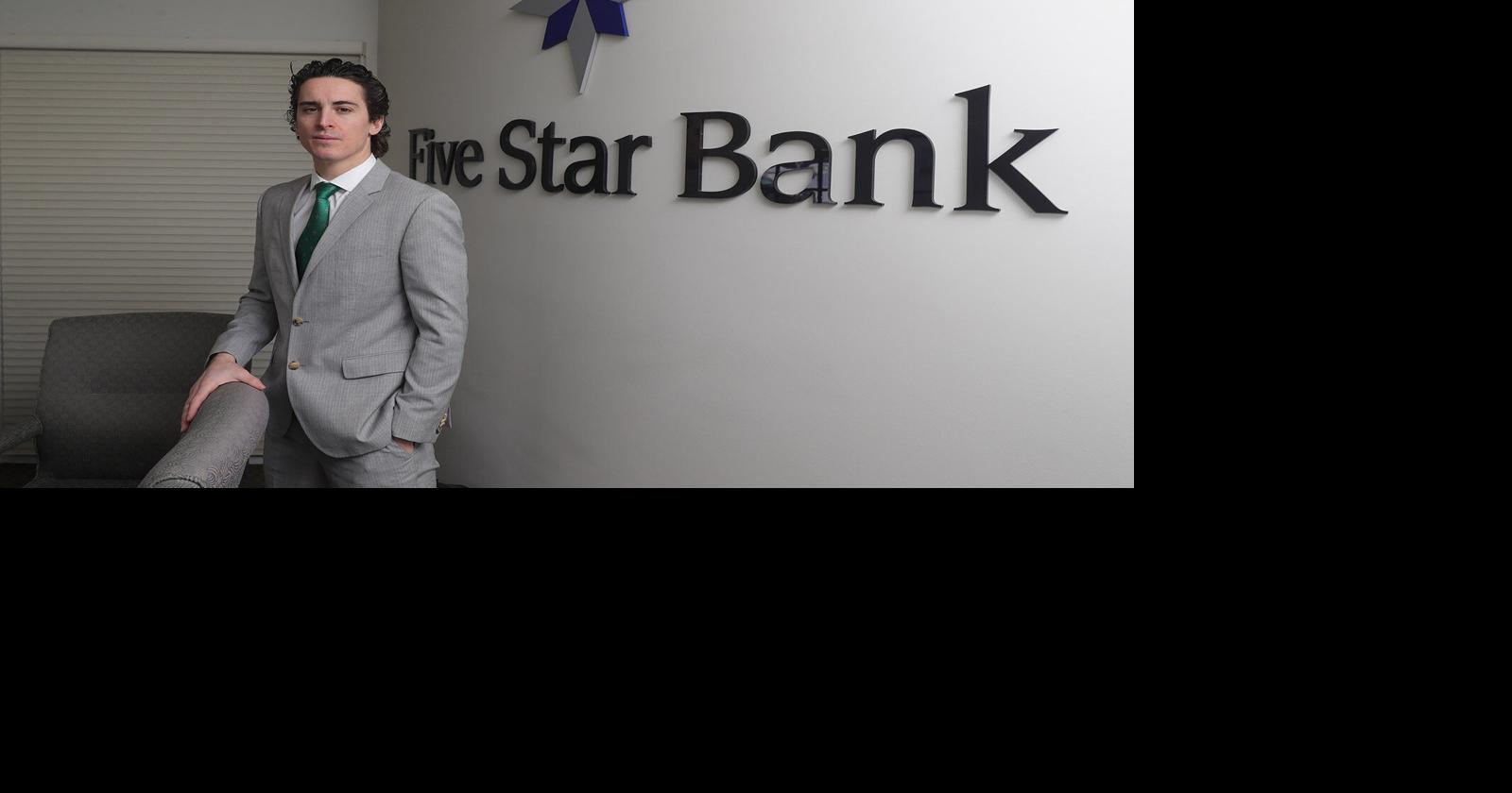 New goals: David Leggio shifts from hockey to banking