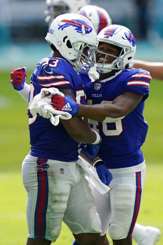 Tyrel Dodson draws praise after stepping in for Tremaine Edmunds as ...