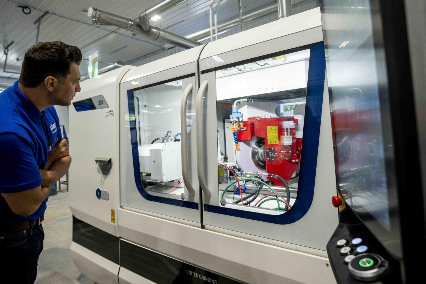 Moog prepares for takeoff with new $6M training center