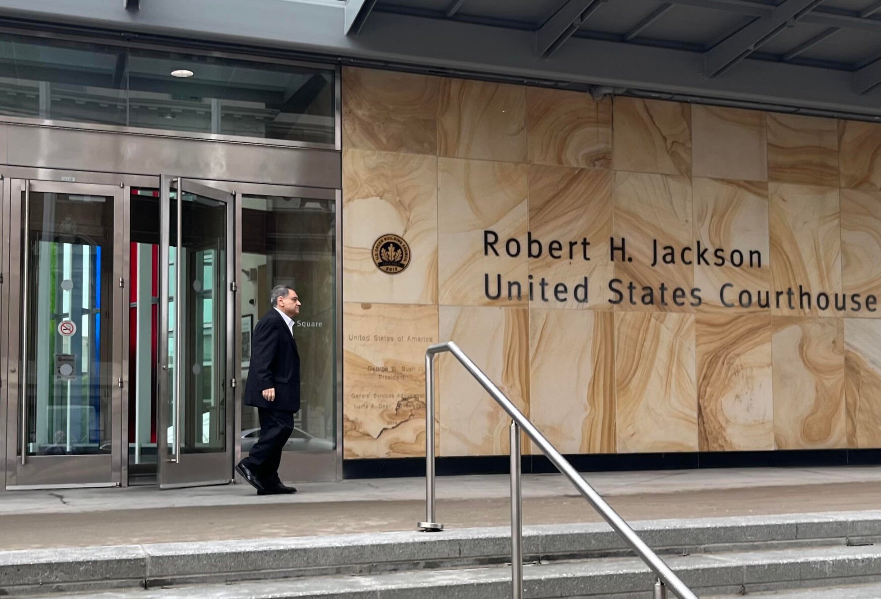 Buffalo businessman Hormoz Mansouri sentenced in fraud case