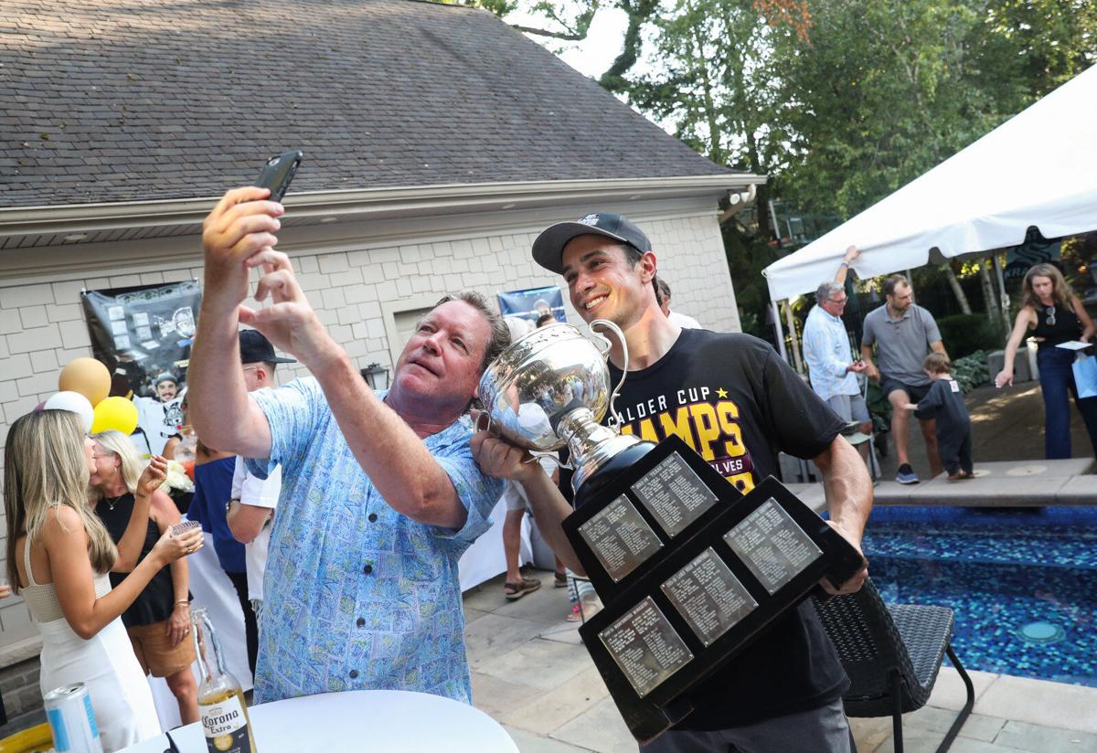 Andrew Poturalski earns another Cup celebration, contract with NHL's Kraken