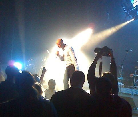 The night Gord Downie swapped Bobby Orr for Derek Roy