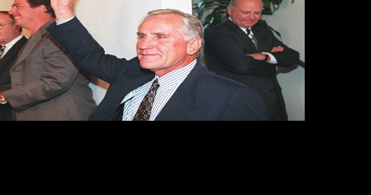 Don Shula, NFL's winningest all-time coach, dies at age 90