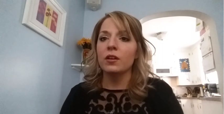 Buffalo's Megan Rozak wins Broadway.com singing contest