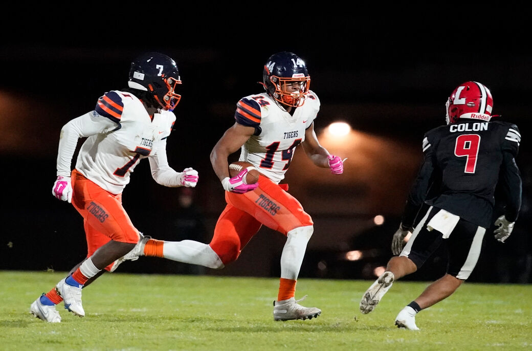 Bennett moves into sole possession of top spot in News large schools ...